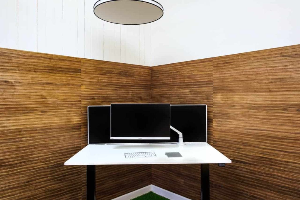 Sound Screen - Boom Interior